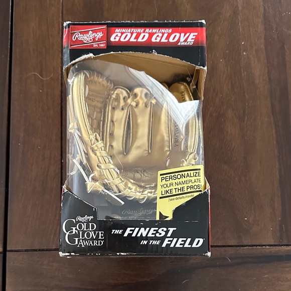 Rawlings | Other | Rawlings Gold Glove Award Miniature Display | Poshmark